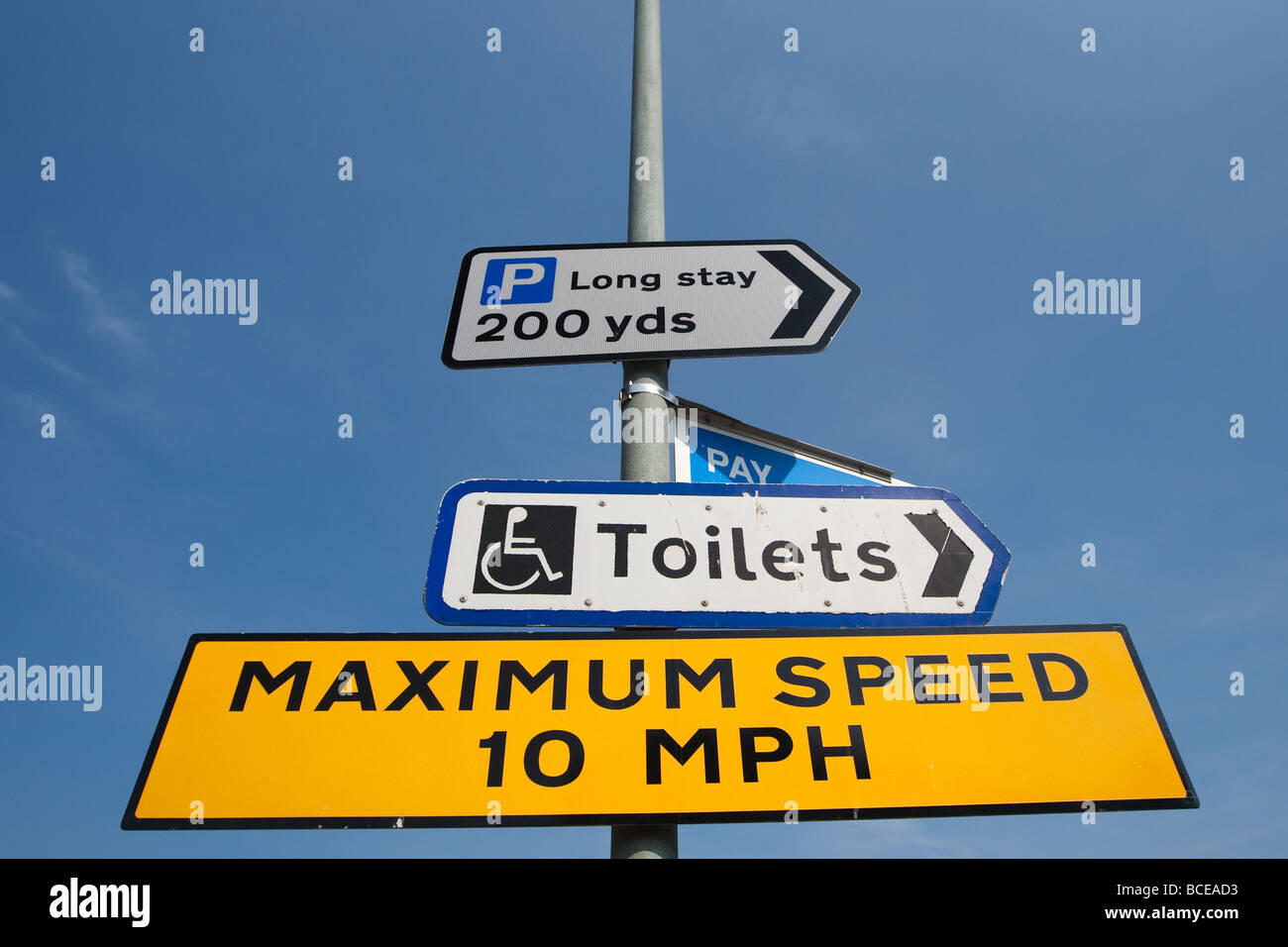 Signs hi-res stock photography and images - Alamy