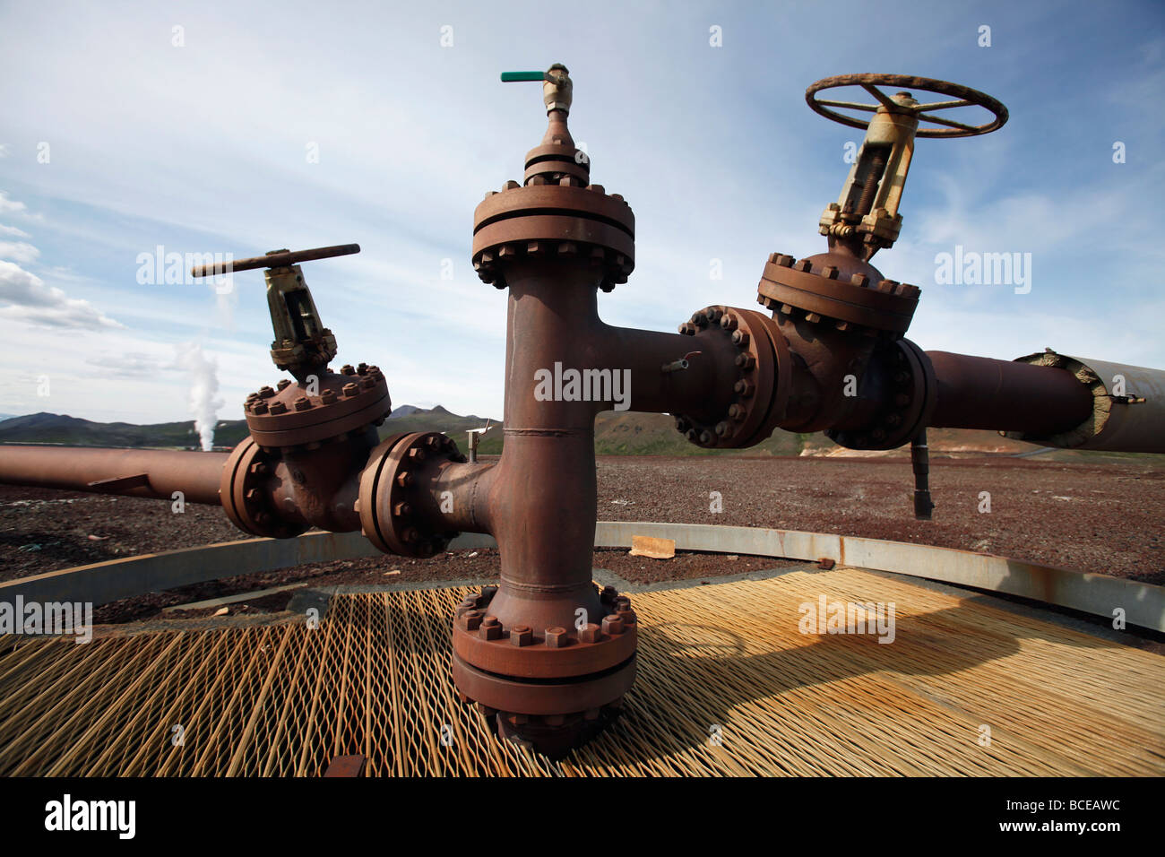 Valve steam pipe hi-res stock photography and images - Alamy