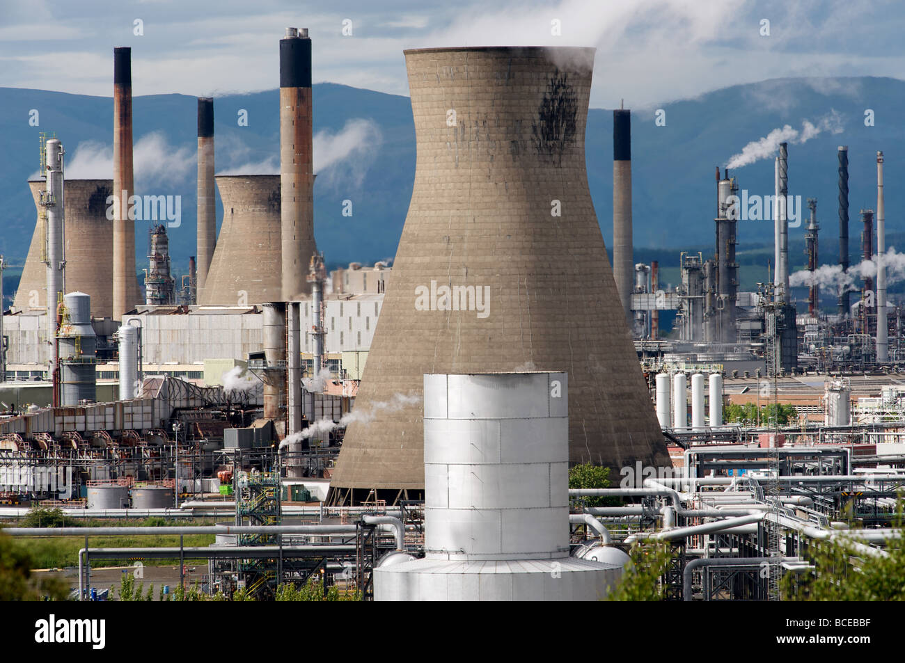 Oil refinery, Scotland Stock Photo - Alamy