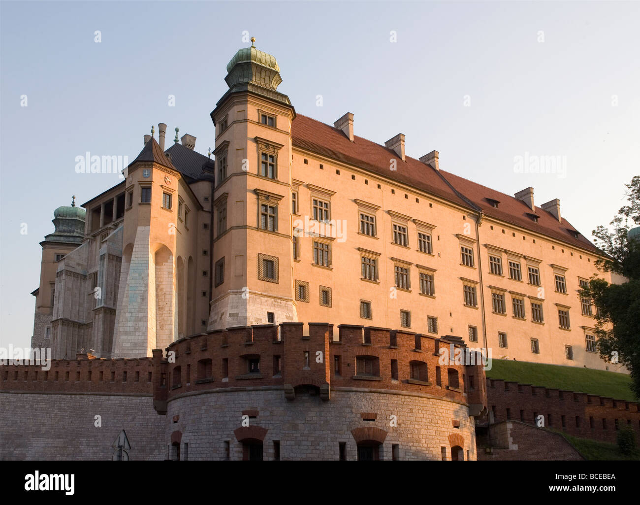 Hen castle hi-res stock photography and images - Alamy