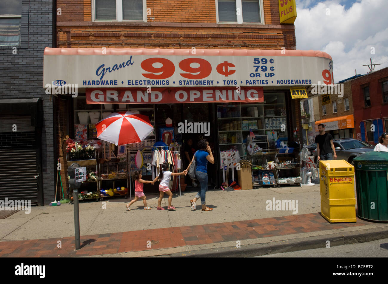 99 cents store hi-res stock photography and images - Alamy