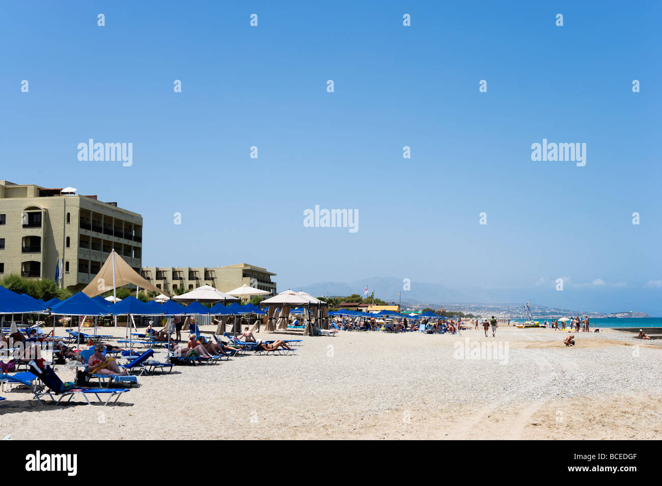 Rethymnon crete beach hi-res stock photography and images - Alamy