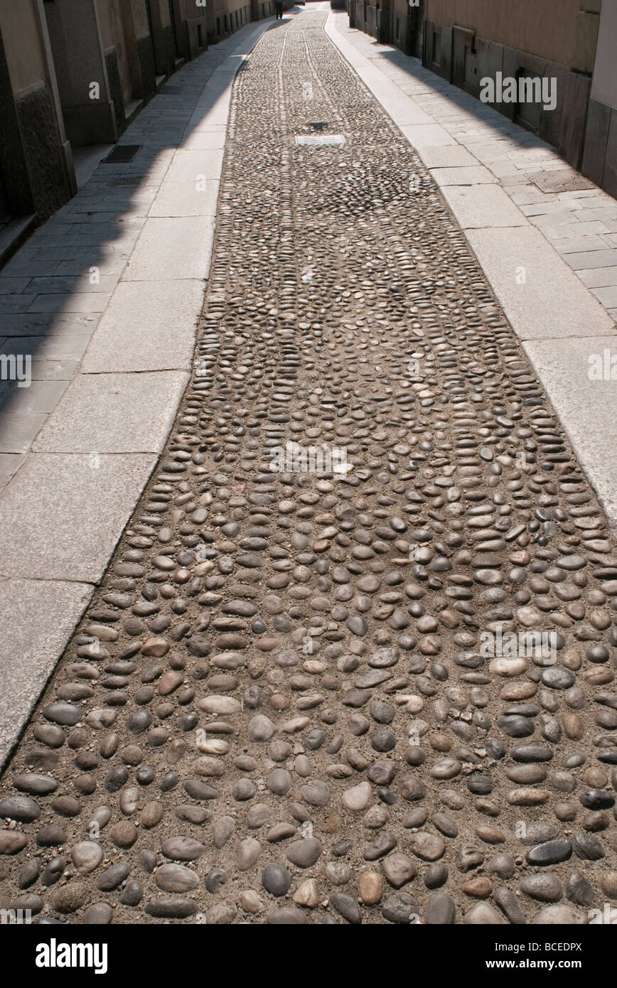 Cobble stone street Italy Stock Photo - Alamy