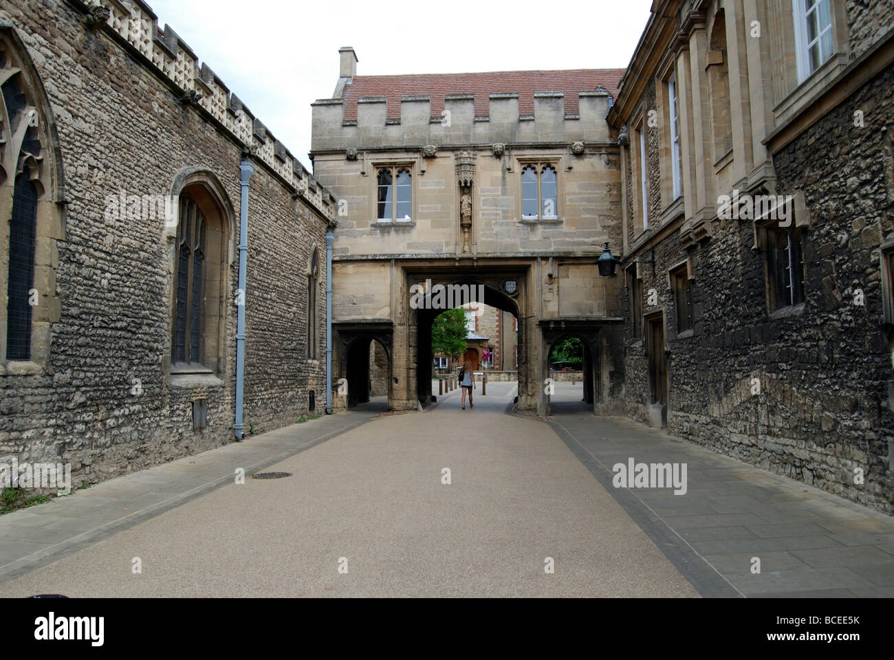 The abbey gate in Abingdon Oxfordshire built to divide the town from ...