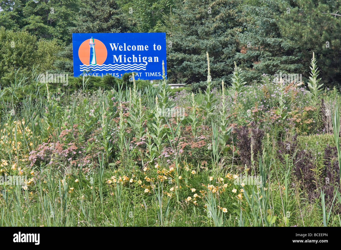 Welcome to michigan sign hi-res stock photography and images - Alamy