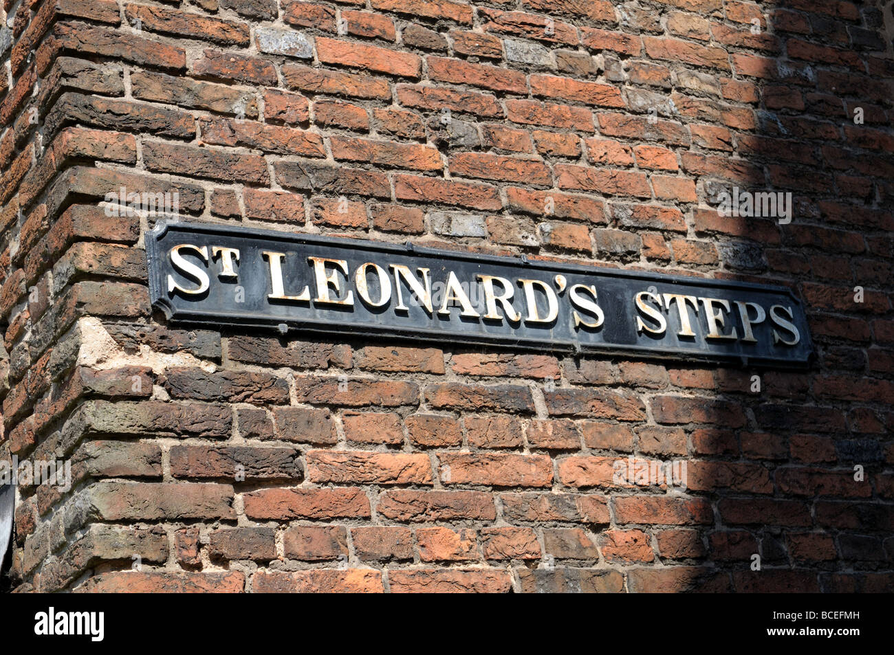 St Leonard's Steps sign Bridgnorth Shropshire Stock Photo - Alamy