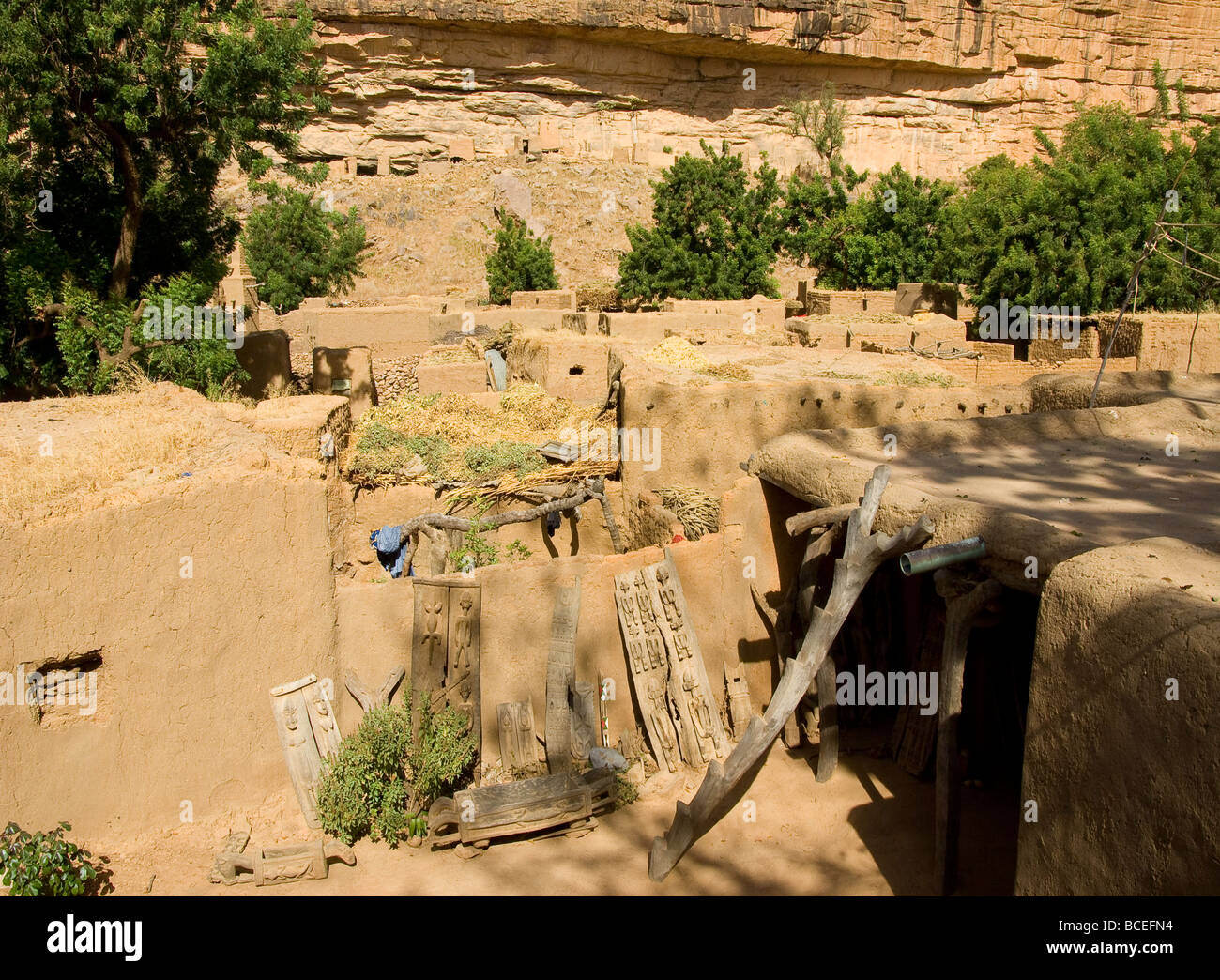 Mali. Sahel. Dogon land. Village in the Cliffs of Bandiagara. Unesco ...
