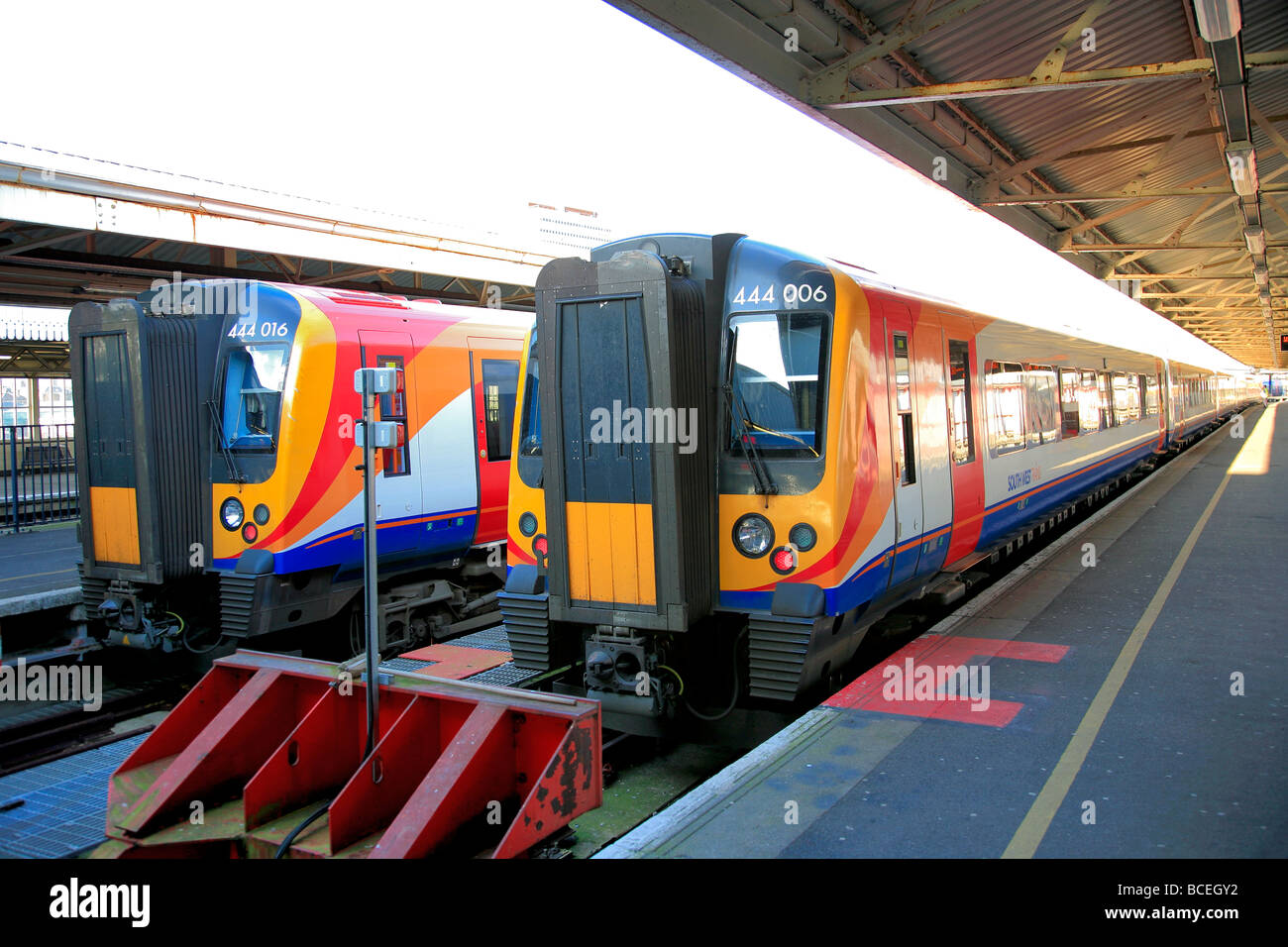 444016 444006 South West Trains High Speed 3rd Rail Electric Units ...