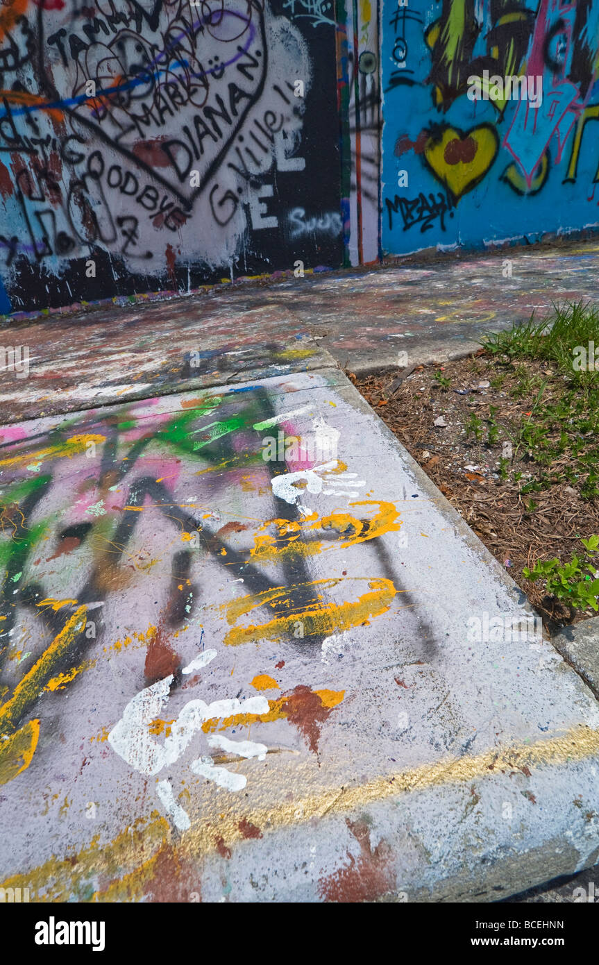 graffiti on sidewalk alongside "Graffiti Wall" Gainesville Florida's ...