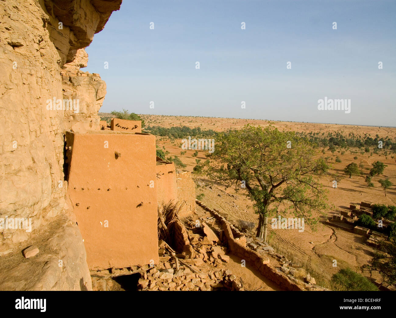Mali. Sahel. Dogon Land. Village of Ende. Traditional architecture ...