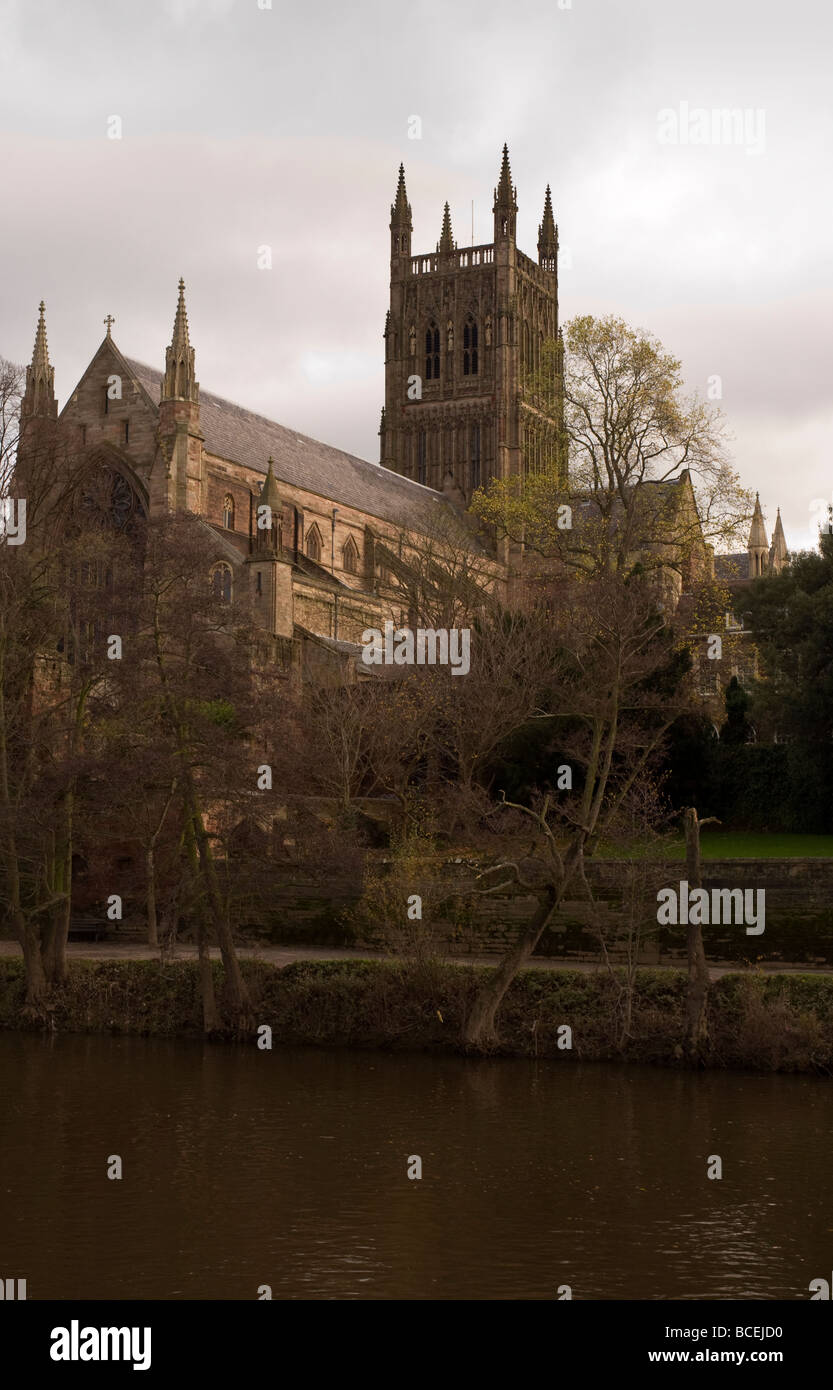 Riverside cathedral hi-res stock photography and images - Alamy