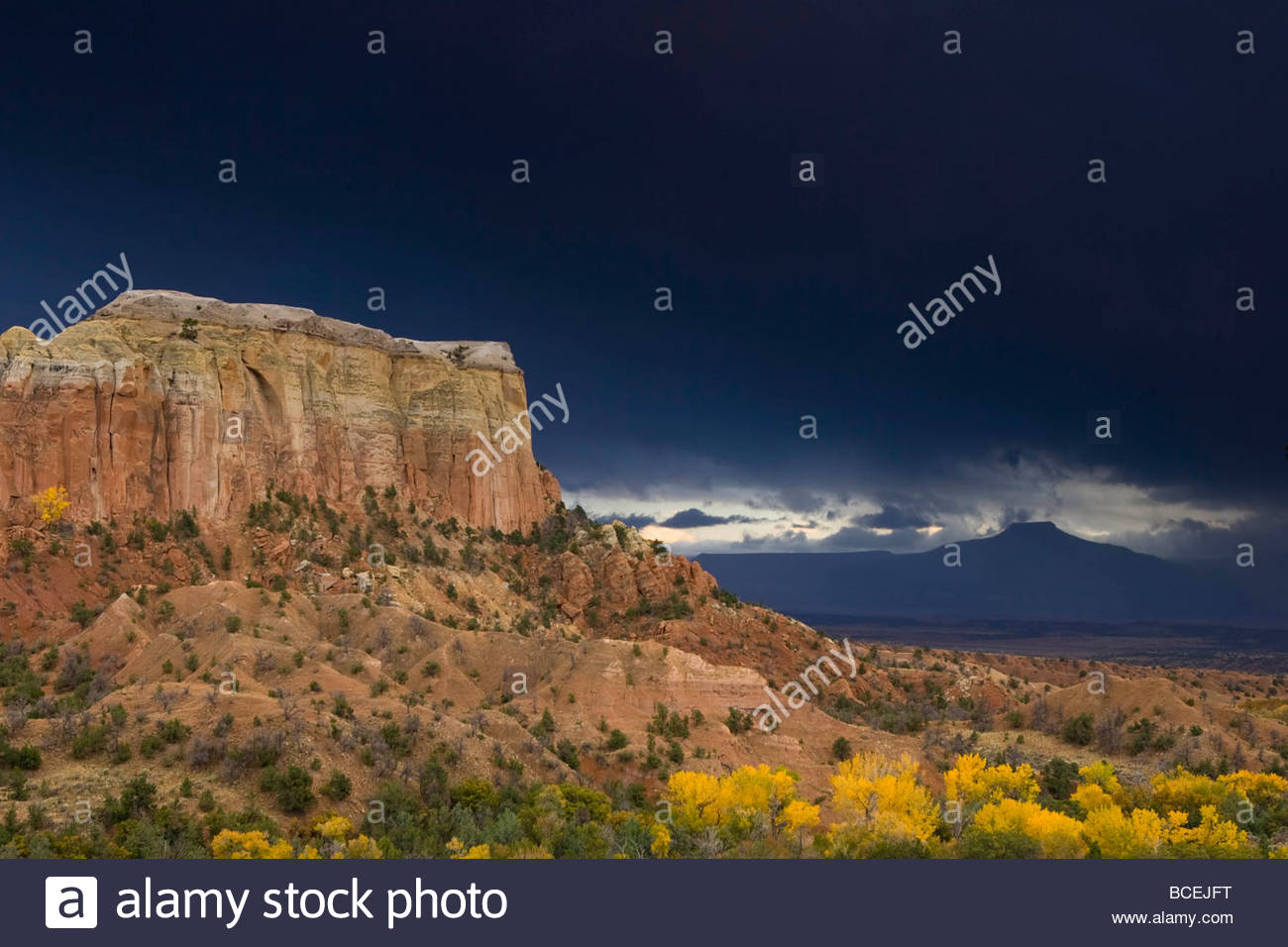 Pedernal new mexico hi-res stock photography and images - Alamy