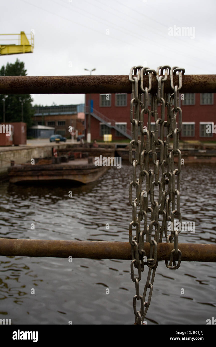 Chain rolled over crash barrier in Stocznia Remontowa Shipyard, Gdansk ...