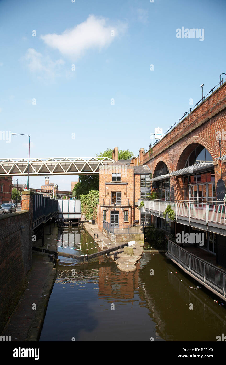 Manchester deansgate locks hi-res stock photography and images - Alamy