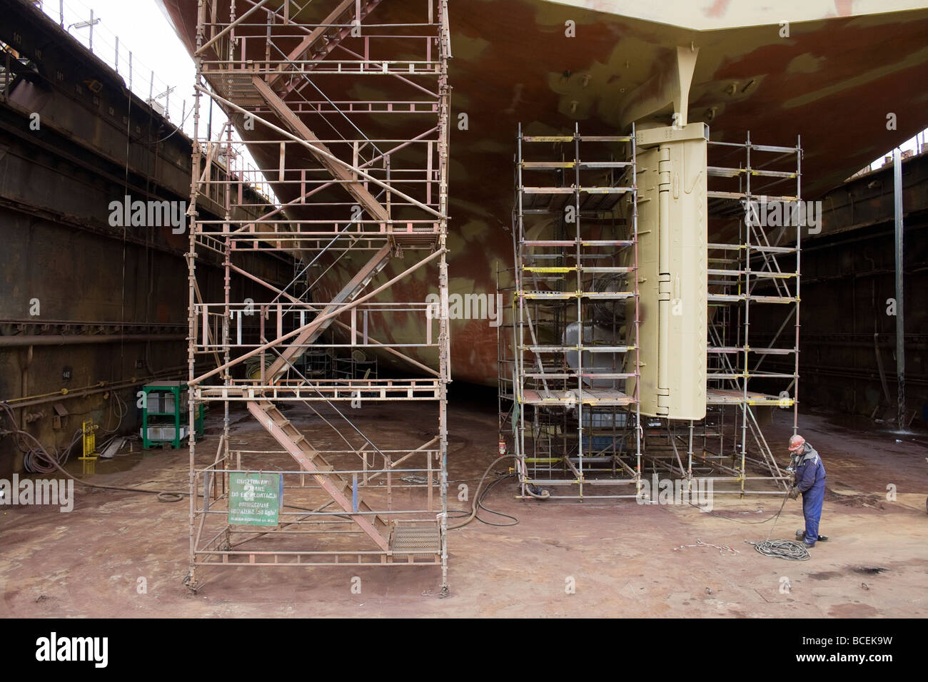 Ship building process hi-res stock photography and images - Alamy