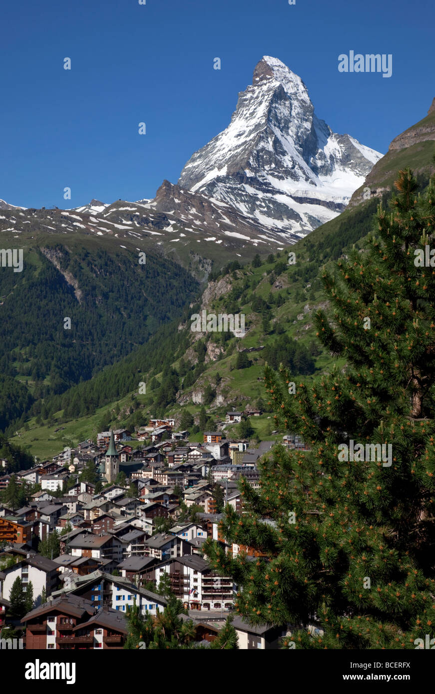 View of Zermatt and Matterhorn mountain in summer, Zermatt, Switzerland ...