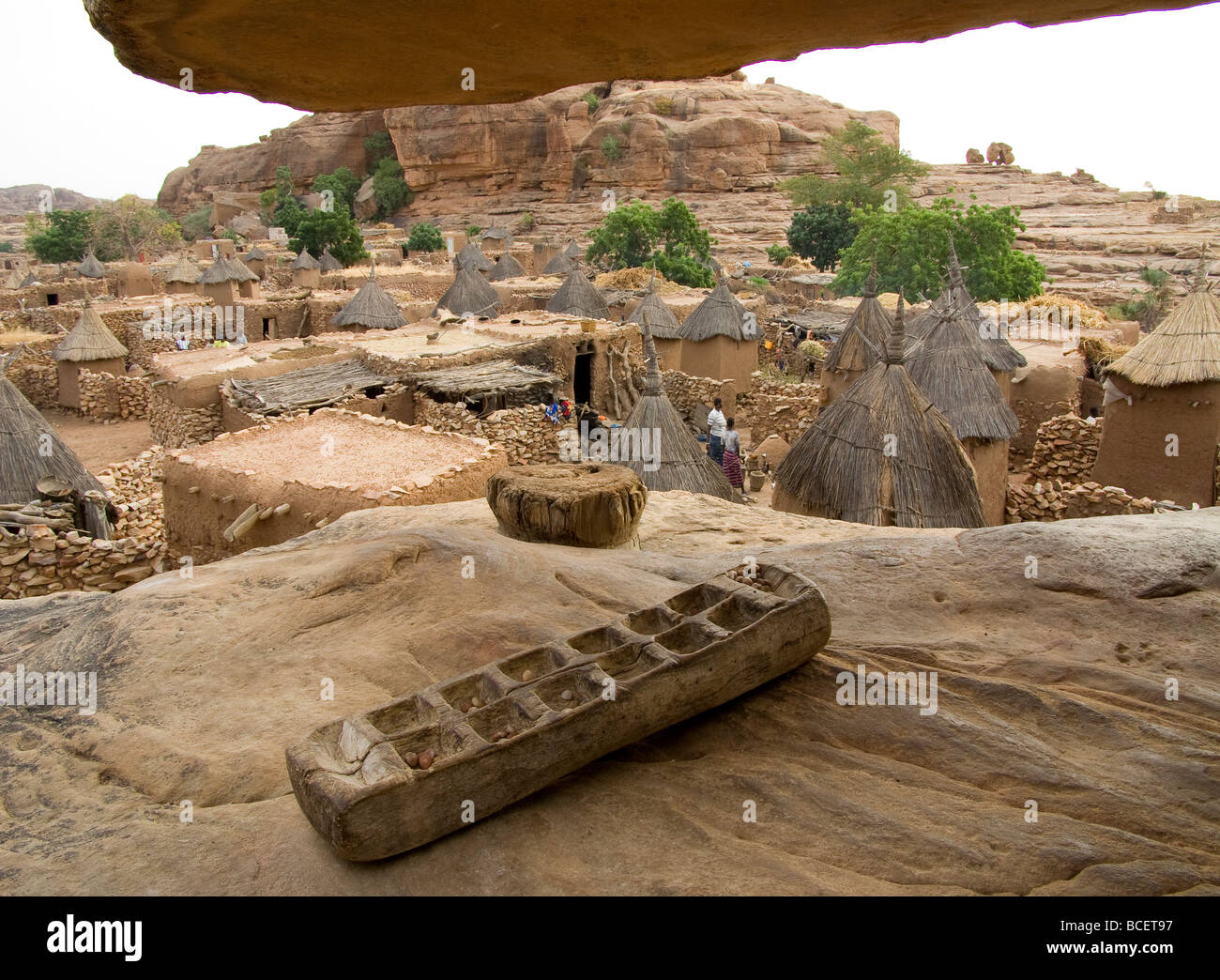 Mali. Sahel. Dogon land. Village in the Cliffs of Bandiagara. Unesco ...