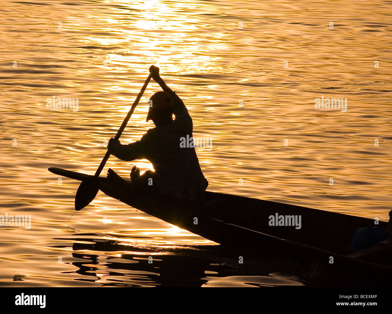 Mali. Sahel. Niger River. Port of Moptí. Traditionals boats. Transport ...