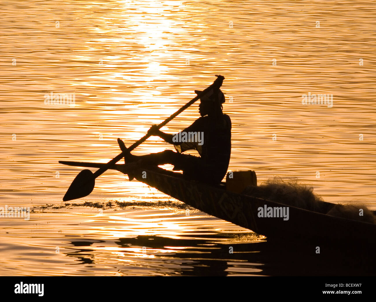Mali. Sahel. Niger River. Port of Moptí. Traditionals boats. Transport ...