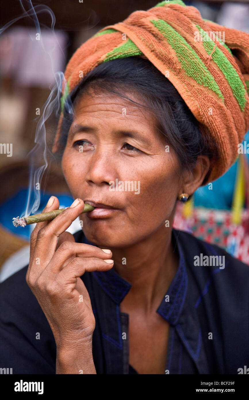 Burma cheroots hi-res stock photography and images - Alamy