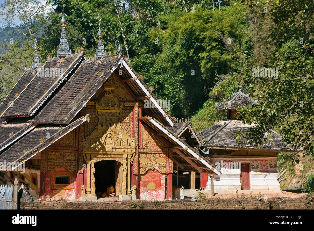 Buddhist monk monastery in burma hi-res stock photography and images ...
