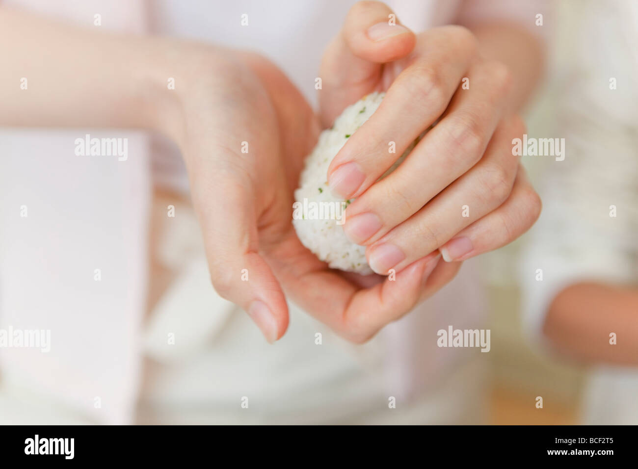 Cooking hand hi-res stock photography and images - Alamy