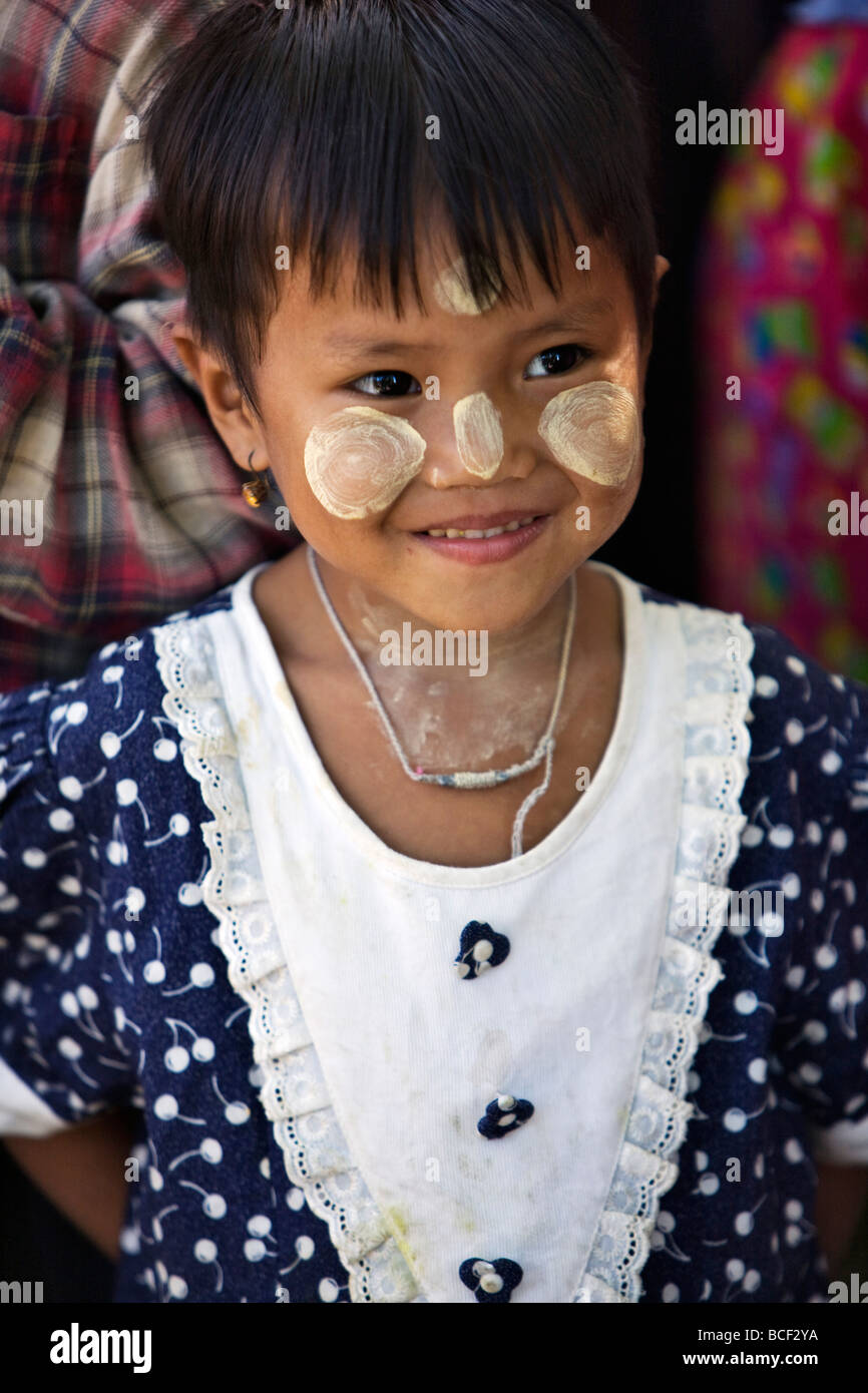 Gyi hi-res stock photography and images - Alamy