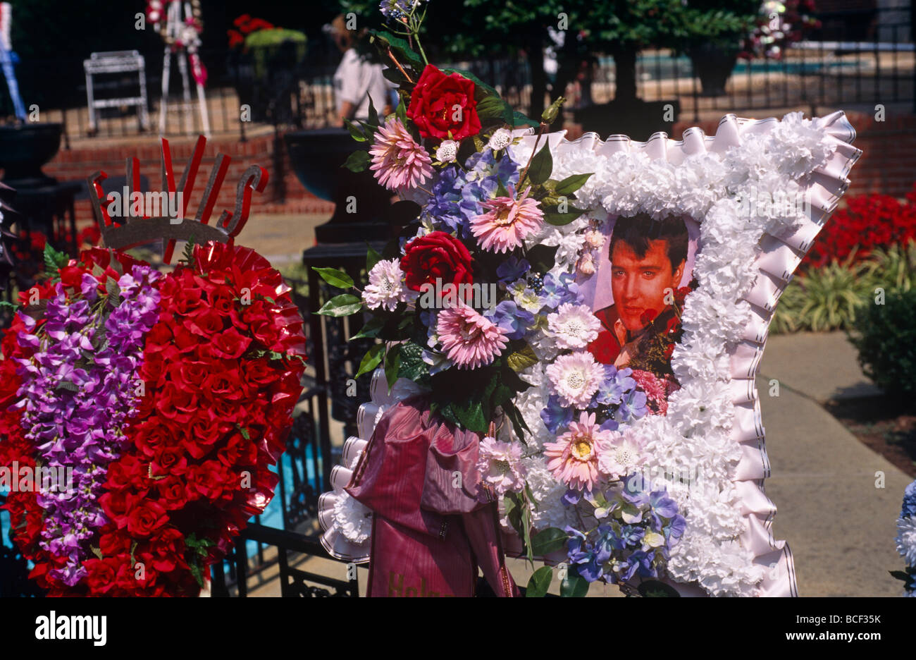 Elvis Floral Tribute