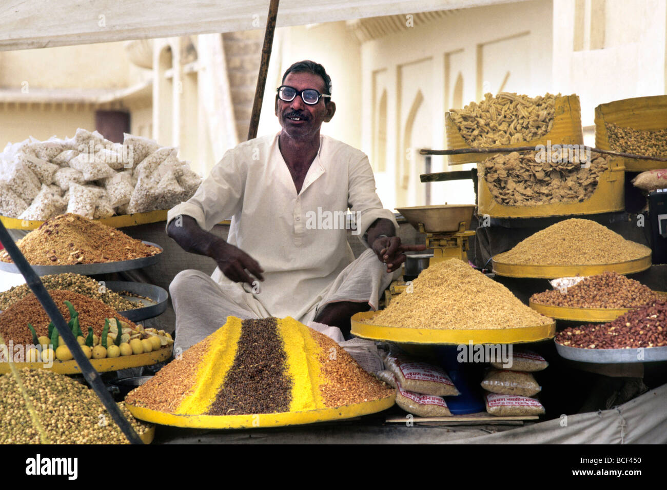 india varanasi benares Stock Photo - Alamy