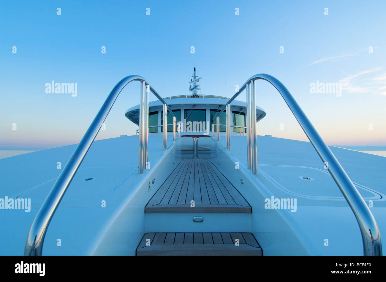 Luxury yacht hi-res stock photography and images - Alamy