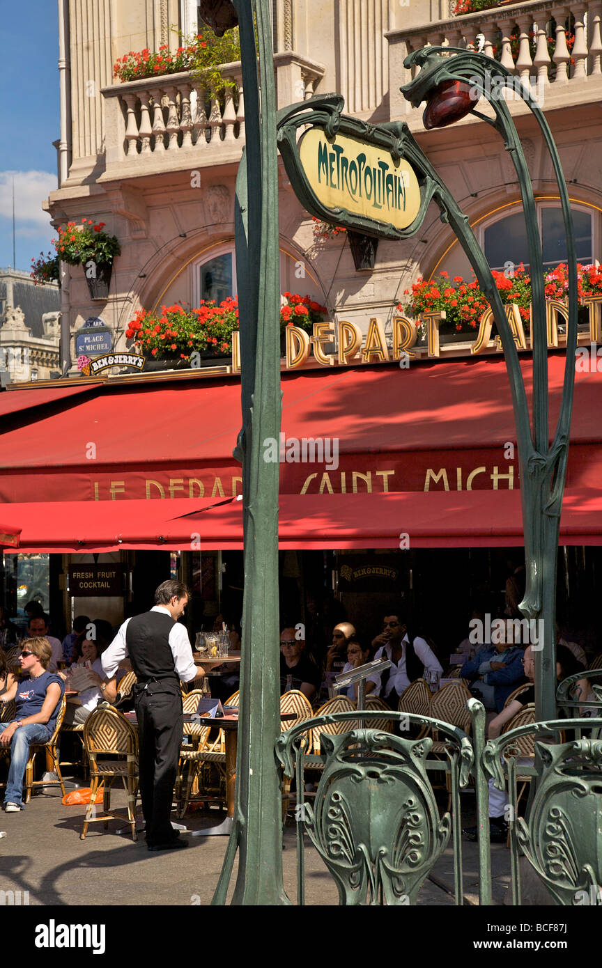 Latin quarter paris hi-res stock photography and images - Alamy