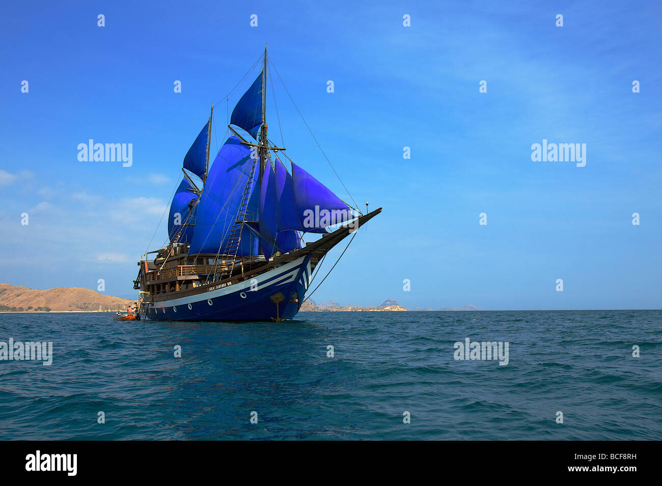 Lesser sunda islands travel hi-res stock photography and images - Alamy