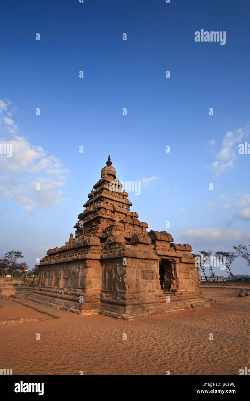 The Shore Temple (UNESCO World Heritage), Mamallapuram, Tamil Nadu, India Stock Photo - Alamy