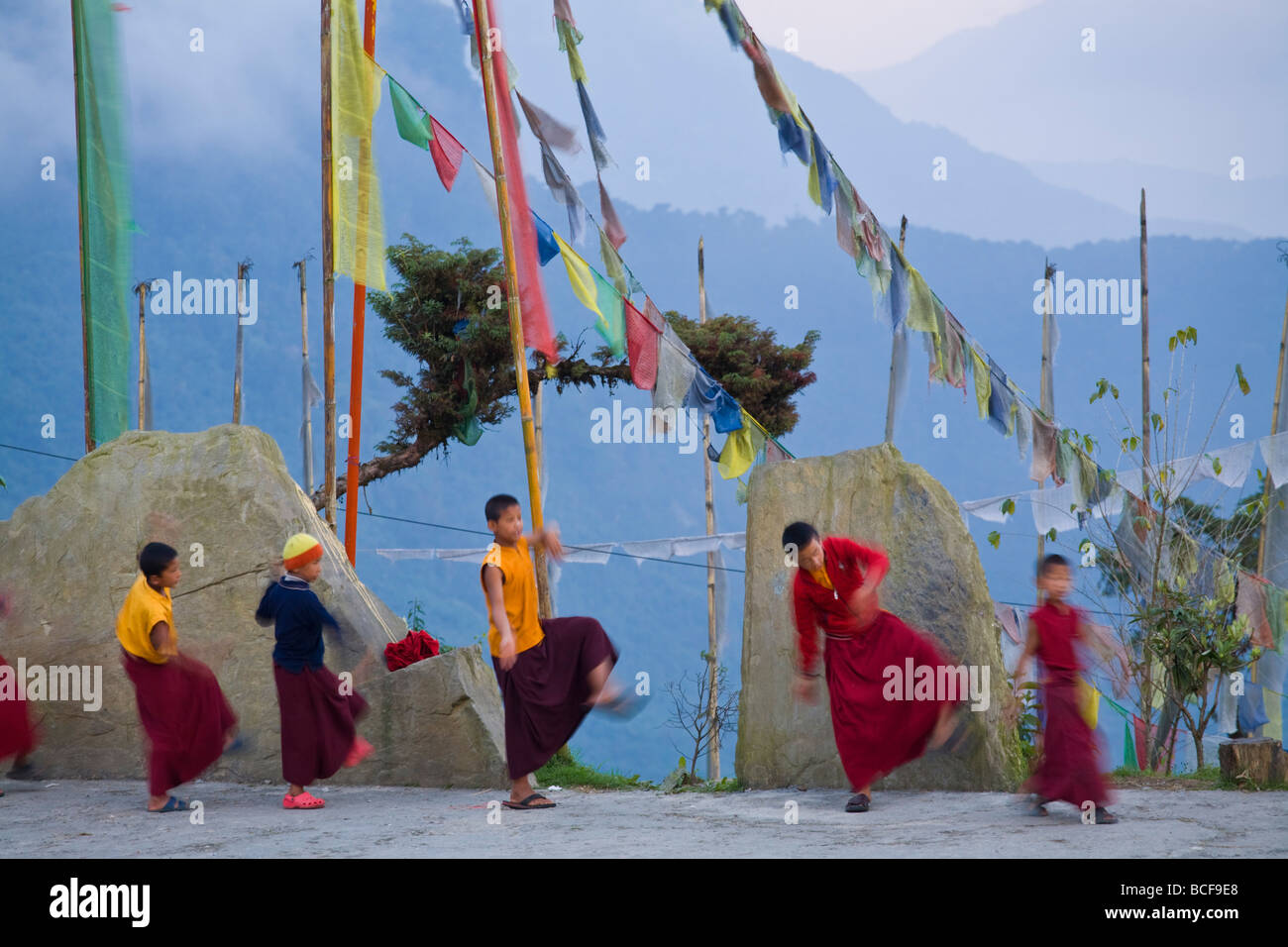Sikkim dance hi-res stock photography and images - Alamy