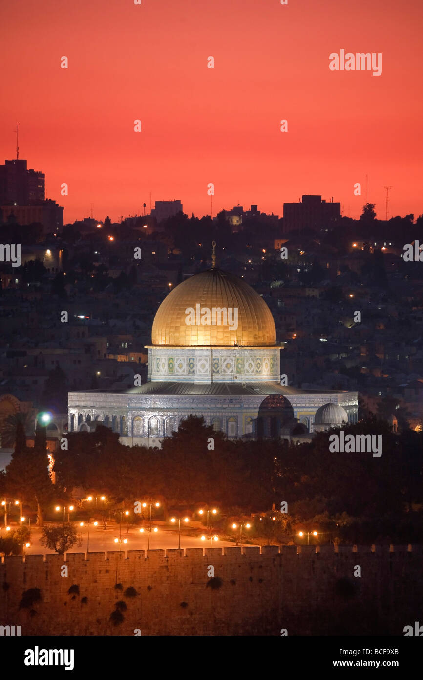 Dome of the Rock Mosque, dusk, Jerusalem, Israel Stock Photo - Alamy
