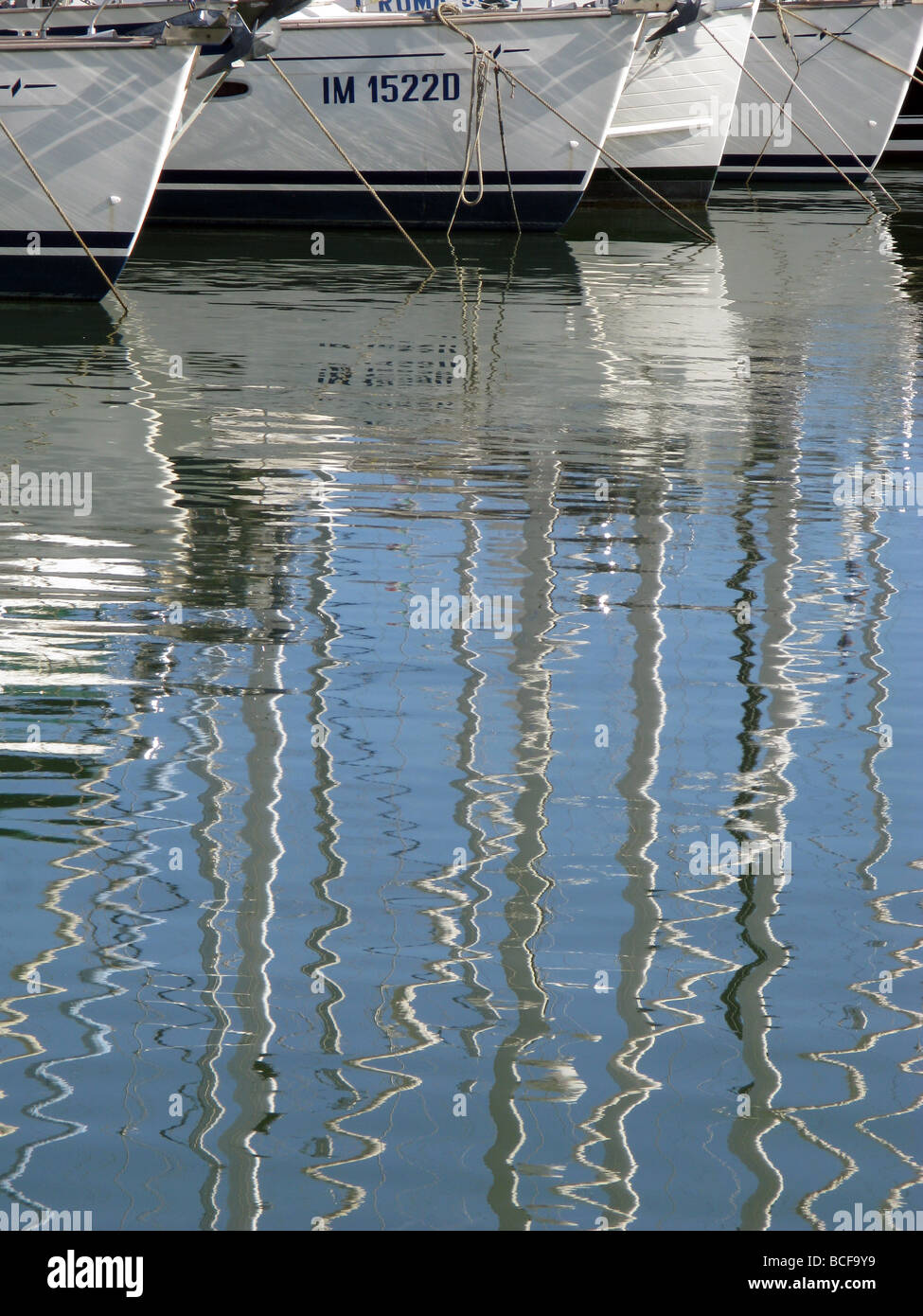 boats yacht yachts luxury water boat reflection mirror image surface ...
