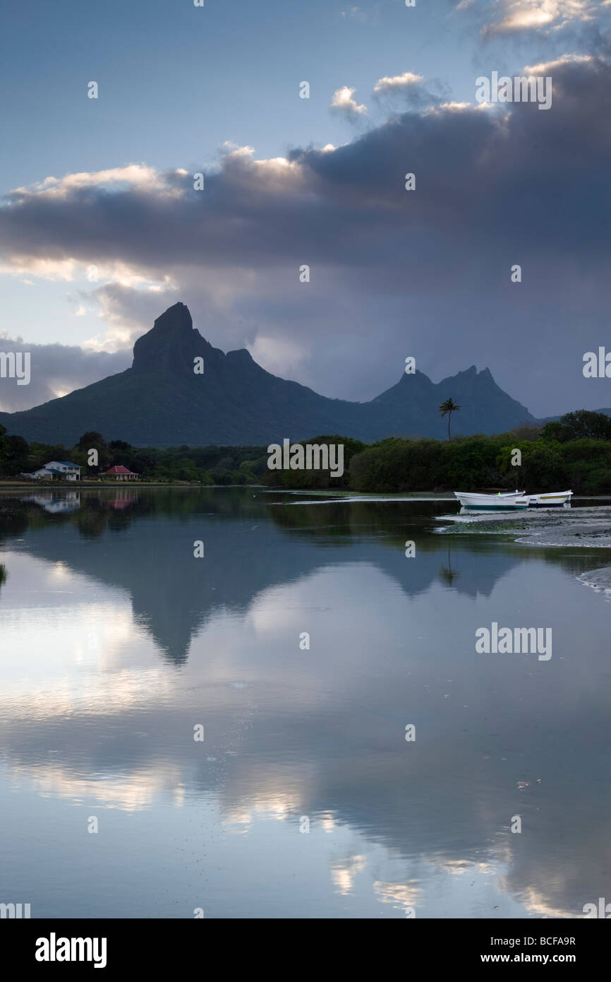 Mauritius, Western Mauritius, Tamarin, Montagne du Rempart mountain (el ...