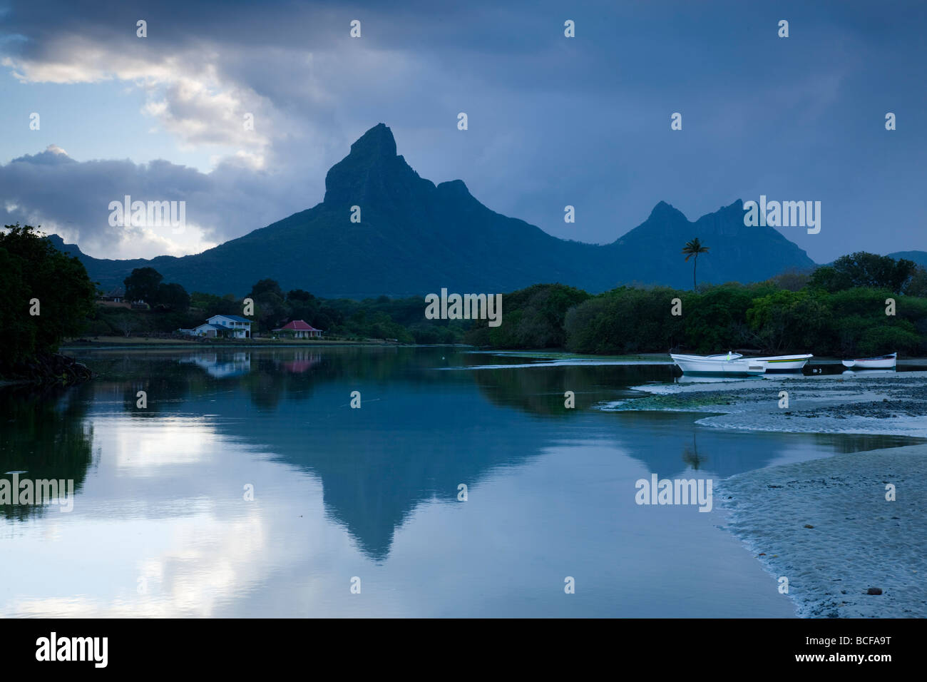 Montagne du rempart hi-res stock photography and images - Alamy