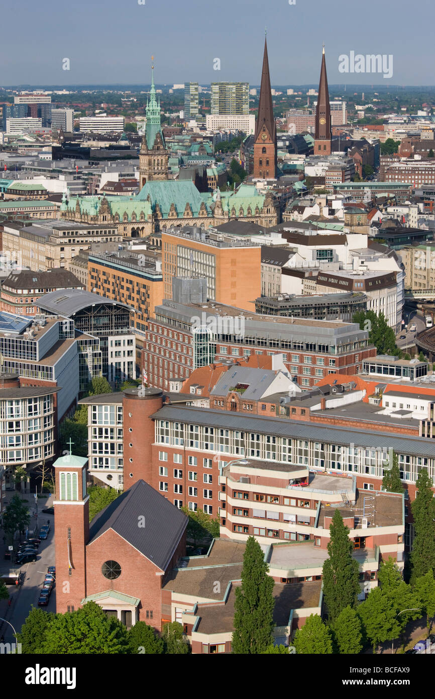 Hamburg view hi-res stock photography and images - Alamy