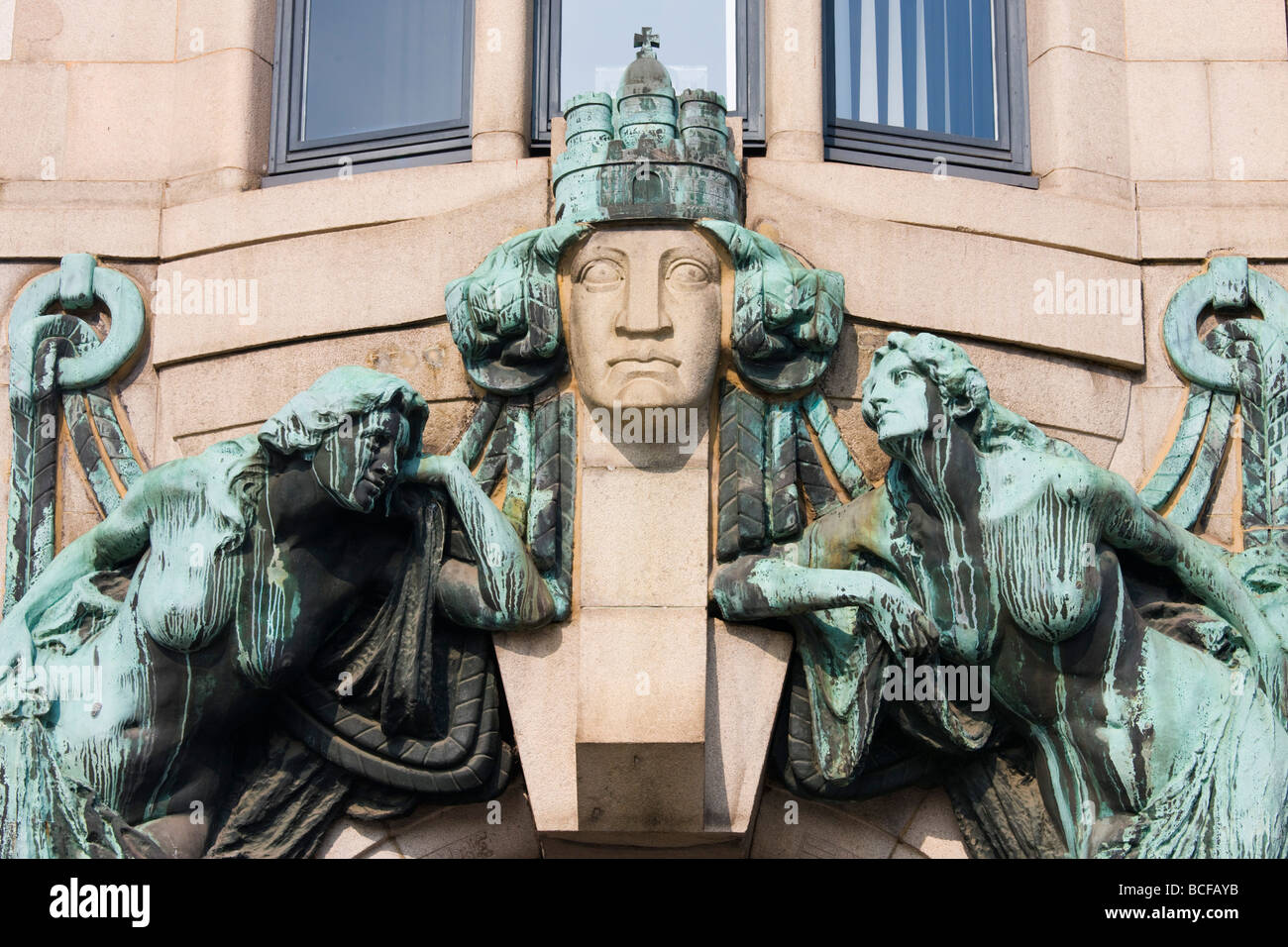 Steinhof 9 building hi-res stock photography and images - Alamy