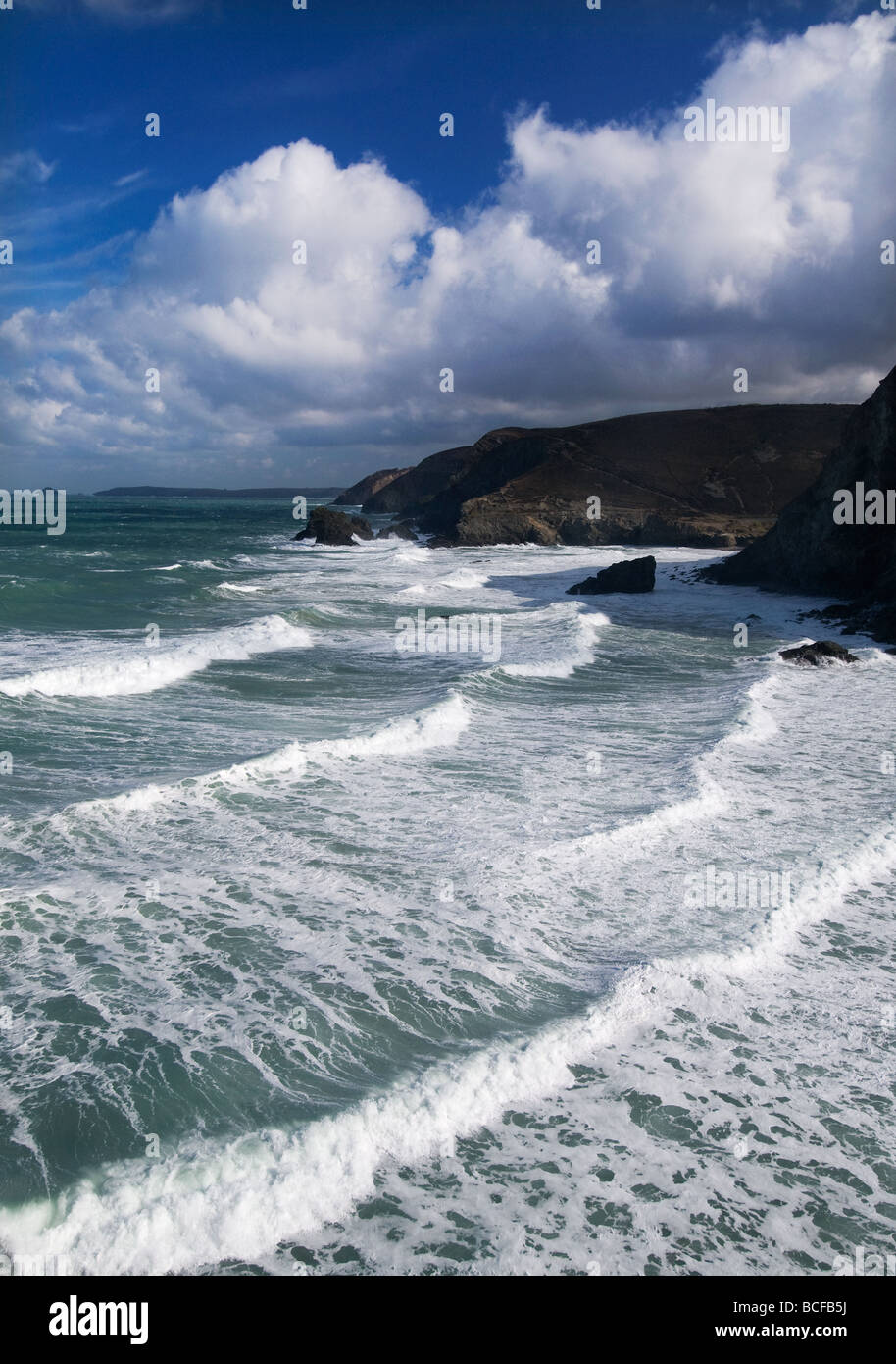Trevellas cove hi-res stock photography and images - Alamy