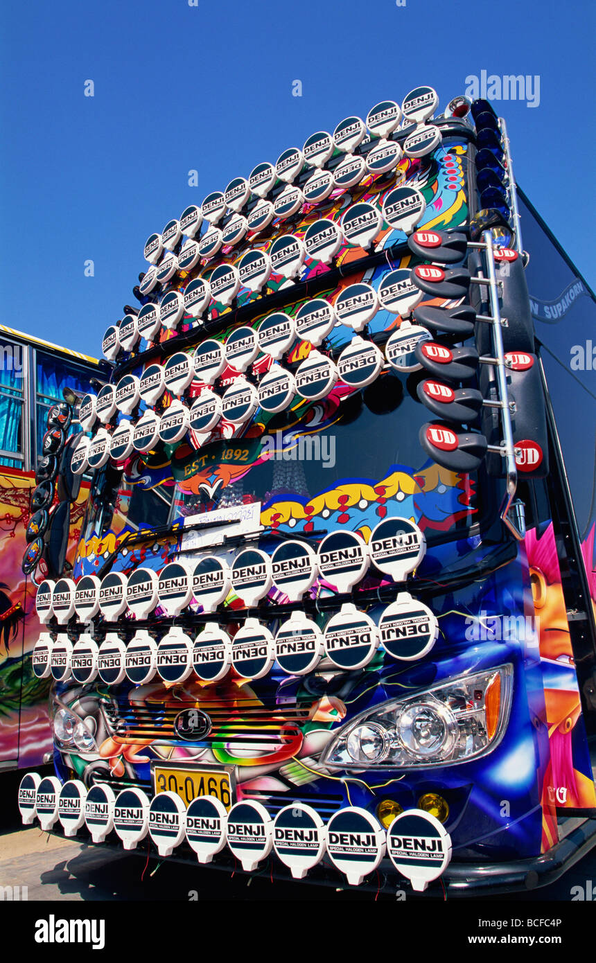 Collection of buses hi-res stock photography and images - Alamy