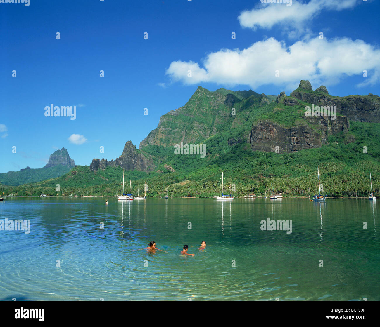 French Polynesia, Tahiti, Moorea Island, Cooks Bay Stock Photo - Alamy
