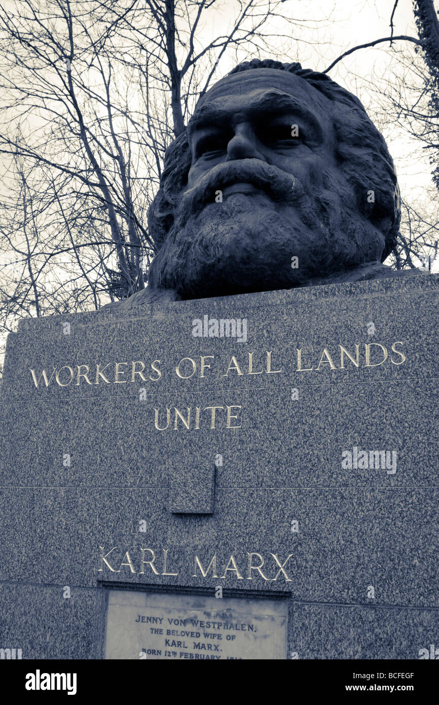 Karl Marx grave, Highgate Cemetery, London, England Stock Photo - Alamy
