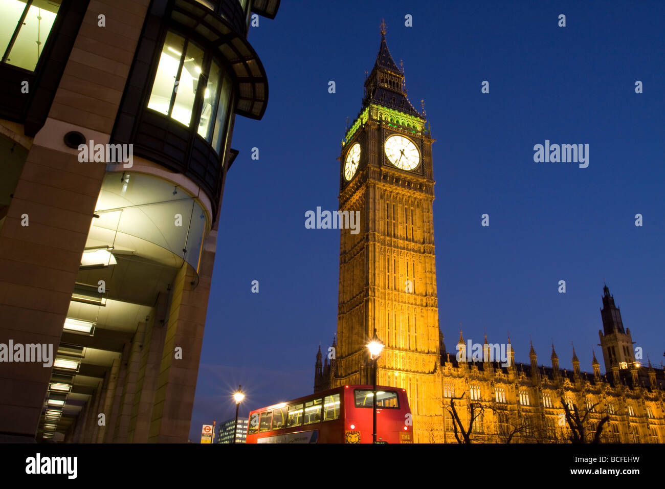 World houses of parliament hi-res stock photography and images - Alamy