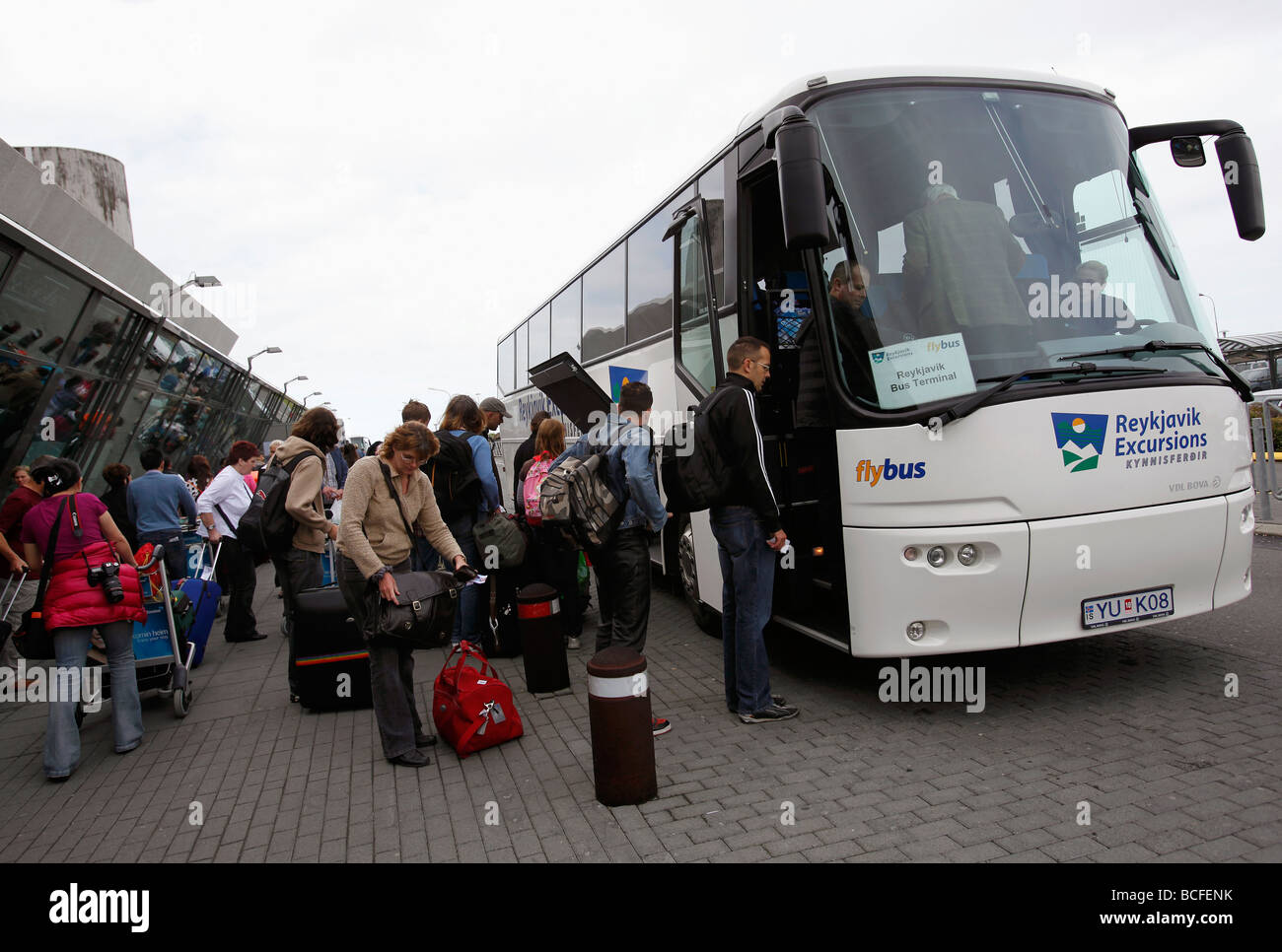 Passengers boarding bus hi-res stock photography and images - Alamy