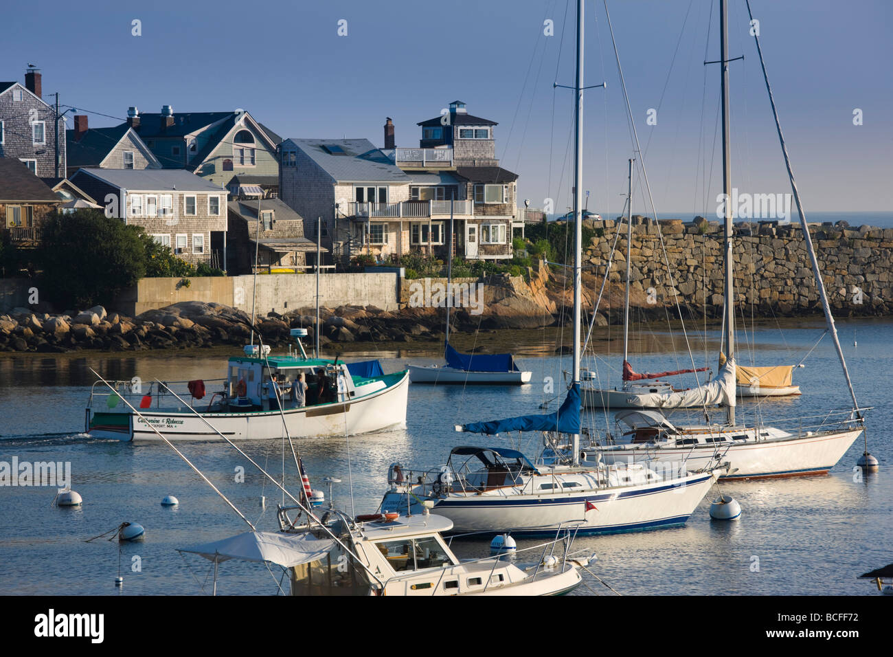 USA, Massachusetts, Cape Ann, Rockport, Rockport harbour Stock Photo ...