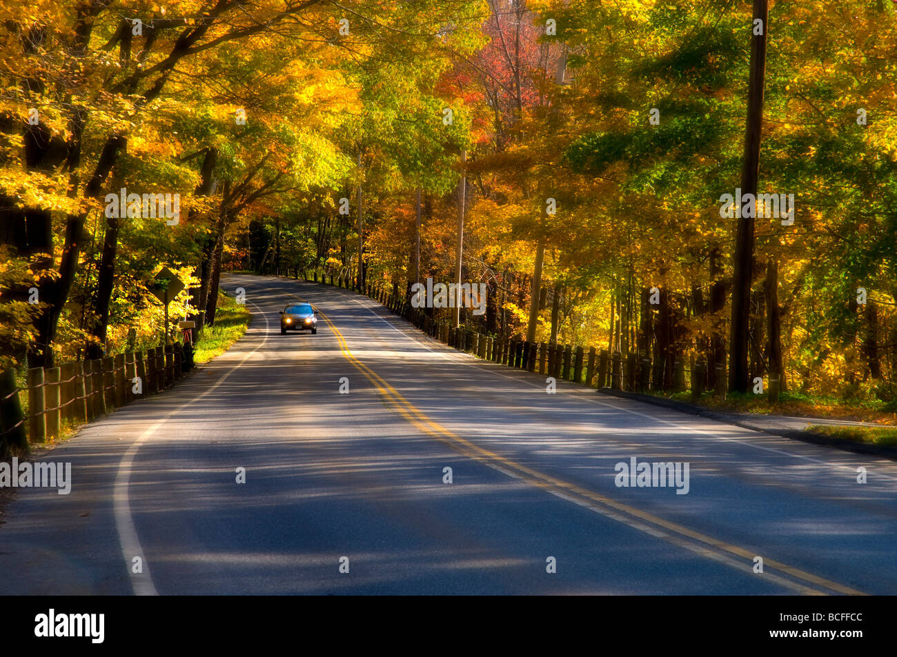 Connecticut fall color hi-res stock photography and images - Alamy