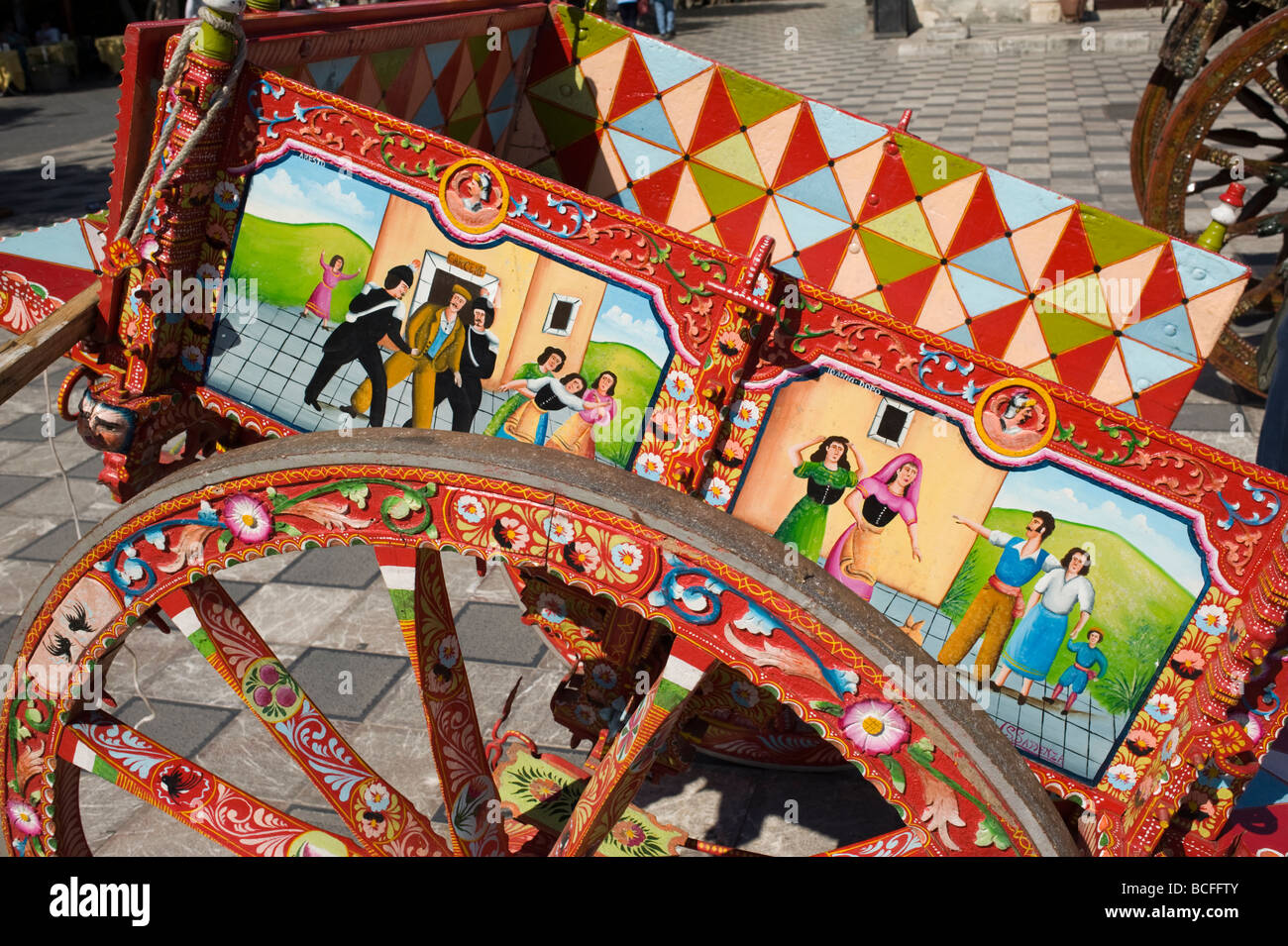 Hand painted Sicilian cart, taormina, Sicily Stock Photo - Alamy