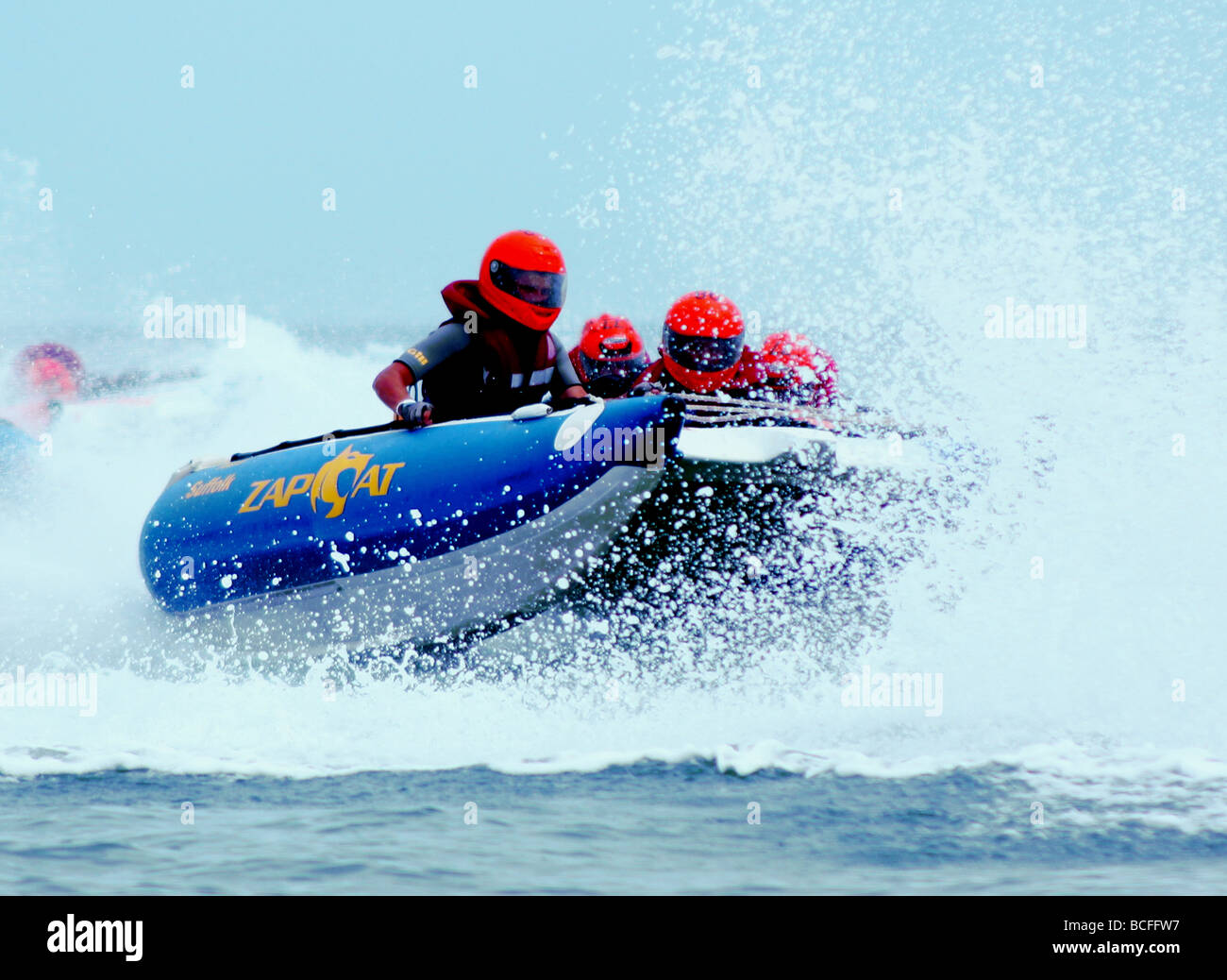 Zapcat powerboat racing High Resolution Stock Photography and Images ...